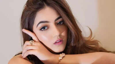 Noor Matharu makes television and OTT debut with Badall Pe Paon Hai ...