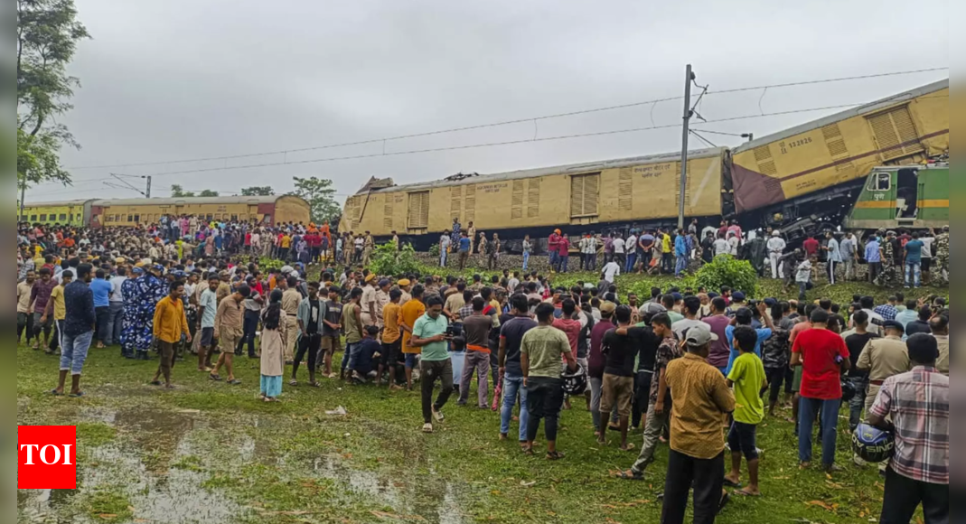 900 men toil 22 hours amid heavy rain to restore crash site tracks ...