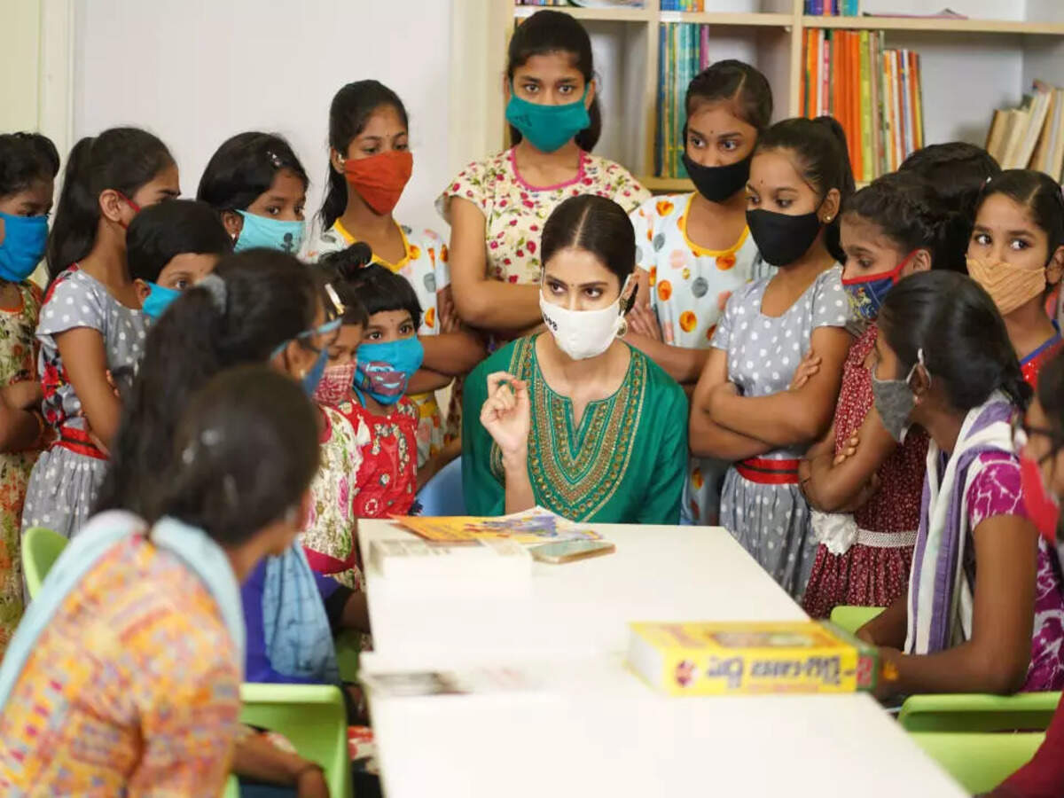 When #BeautyMeetsPurpose: Manasa Varanasi's BWAP 'Project 1098'