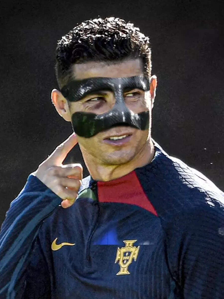 5 Famous Football Players To Wear Mask On Field | Times Now