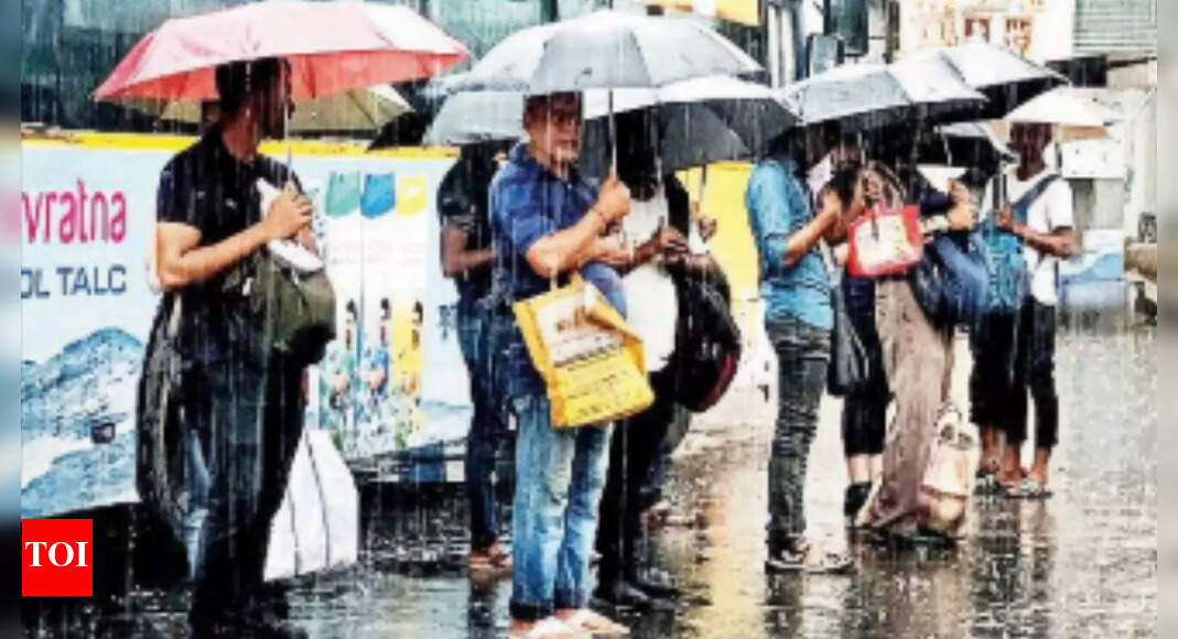 Kolkata weather forecast: 'Chances of heavy rain low for now' | Kolkata ...