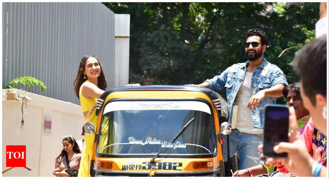 Bollywood's love for the auto-rickshaw never fades | Hindi Movie News ...