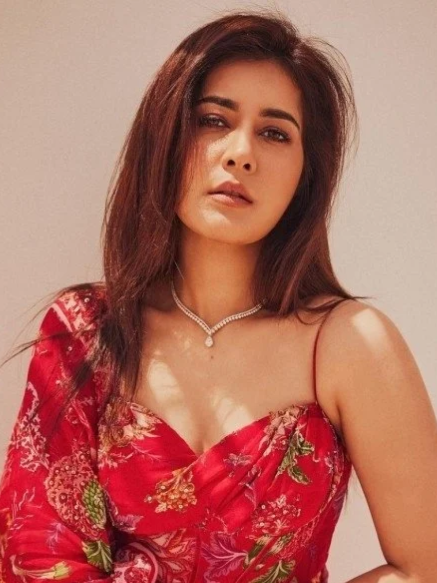 Raashi Khanna completes a decade in Tollywood | Times of India Raashi Khanna completes a decade in Tollywood | Times of India