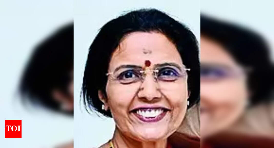 Andhra Pradesh: Women Safety a High Priority: Bhuvaneswari | Vijayawada ...