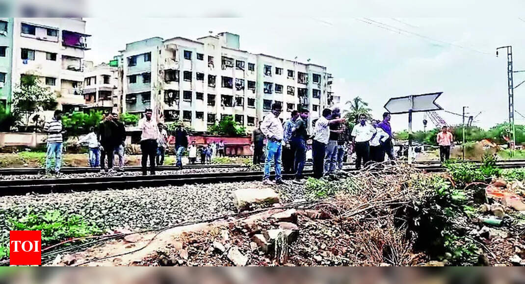 Railway Accident: Alert train pilot averts accident | Surat News ...