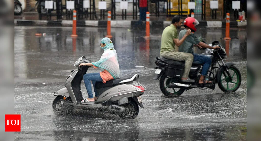UP: Monsoon loses steam after entering UP | Lucknow News - Times of India