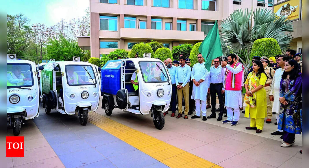 Electric Vehicles: Electric Vehicles for Doorstep Waste Collection ...