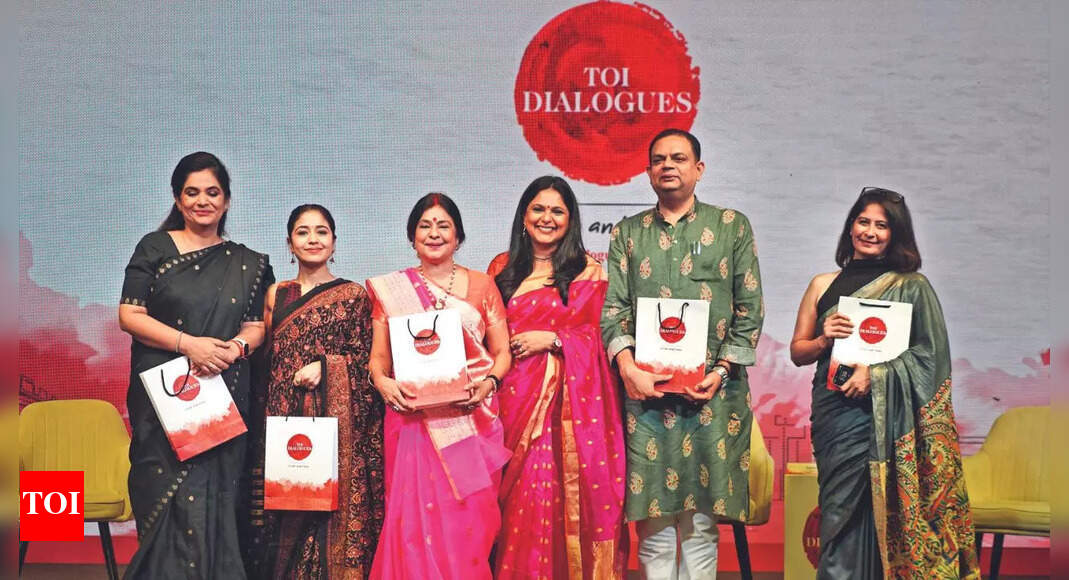 TOI Dialogues Varanasi | Gateway to salvation: Kashi celebrates life ...