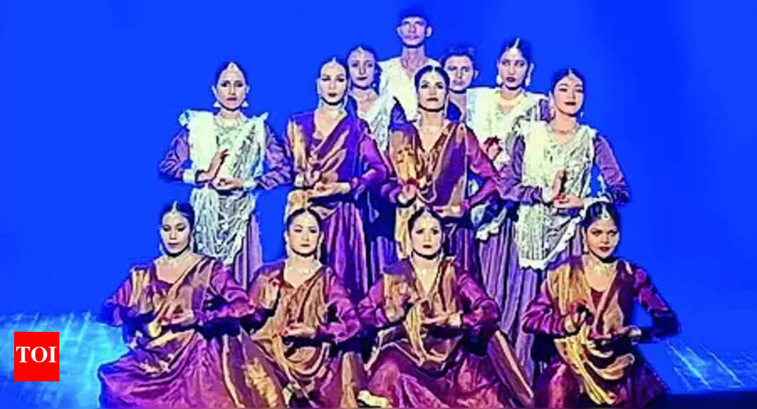 Kathak Guru: Tribute paid to Kathak Guru Pt Arjun Mishra | Lucknow News ...