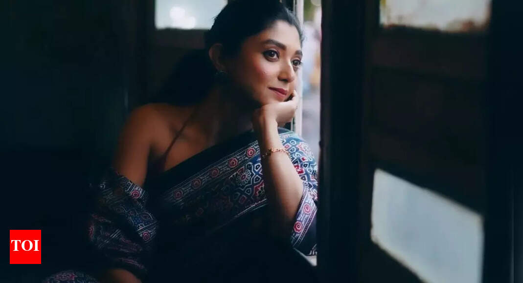 Devlina Kumar’s rainy day is all about Hemanta Mukherjee classics and ...