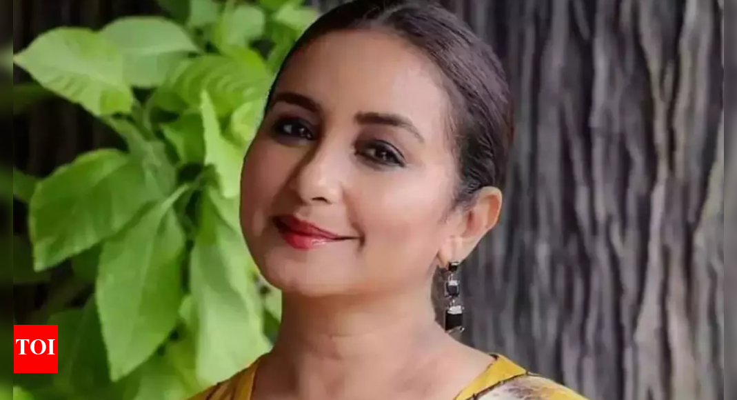 Divya Dutta recalls how Aditya Chopra's advice to her changed her perspective towards signing ...