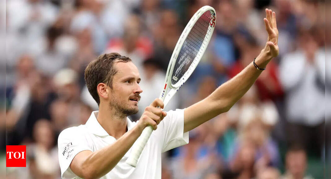 Daniil Medvedev survives Alexandre Muller scare to reach Wimbledon ...