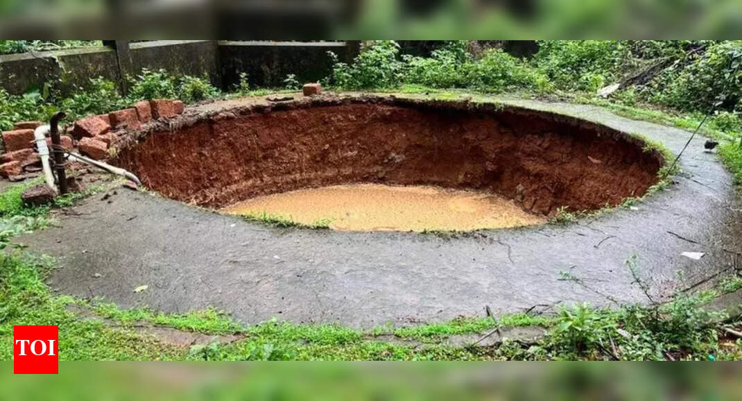 Rain tears down walls of PWD well at Maloli village | Goa News - Times ...