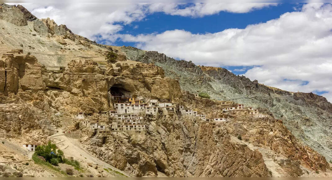 What’s it like to visit Phugtal Gompa, the only cave monastery in ...