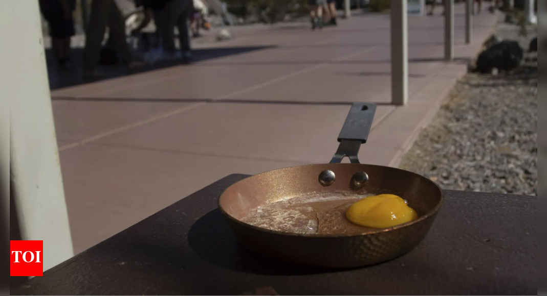 Searing heat wave grips large parts of the US and causes deaths in the ...