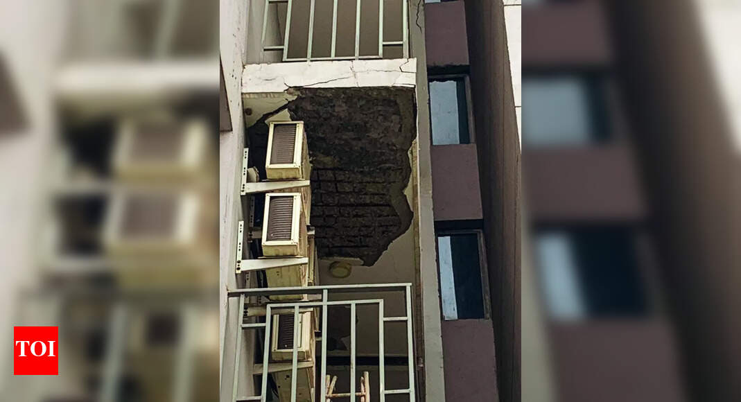 Lapses in Upkeep: DTCP Serves Notices to 3 More Builders in Gurgaon ...