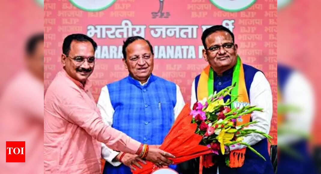 Former AAP Minister Raj Kumar Anand Joins BJP; AAP Claims Reality Exposed | Delhi News - Times ...