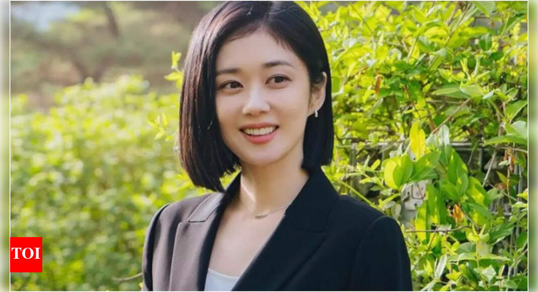 Jang Nara puts an end to divorce rumors, affirms happy marriage - Times ...