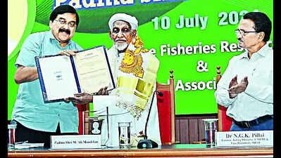 Padma Awardee: Ali Manikfan receives honorary fellowship from Marine ...