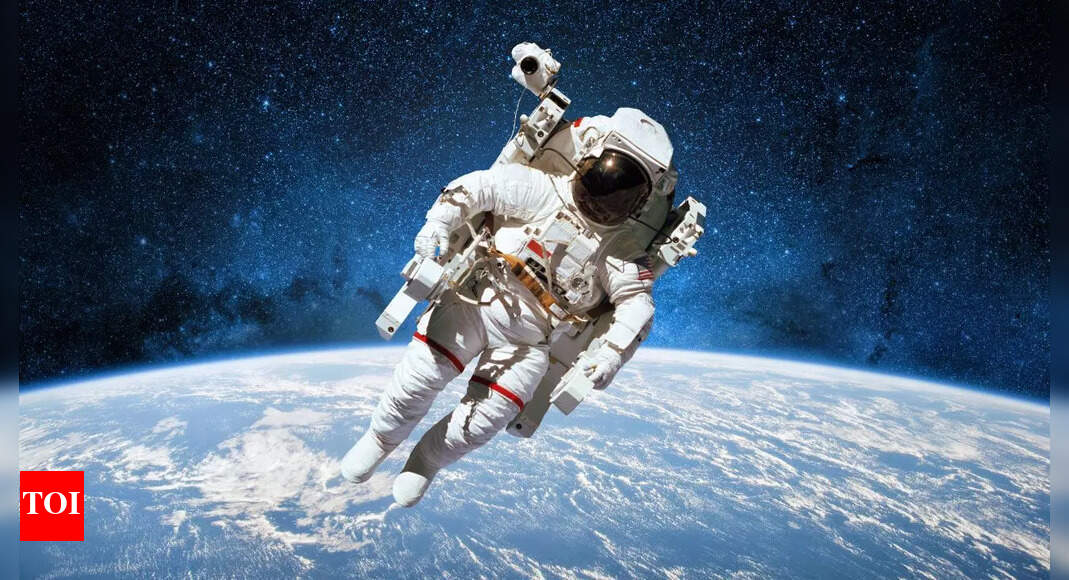 What happens to astronauts after death in space? NASA doctor shares ...