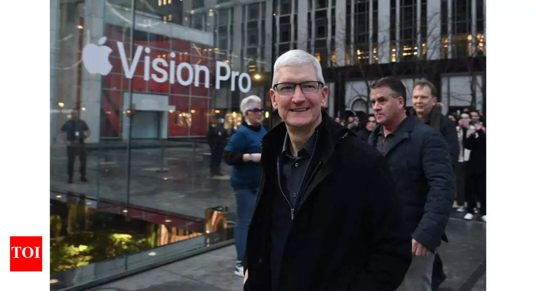 Apple CEO Tim Cook explains how he uses Vision Pro - Times of India