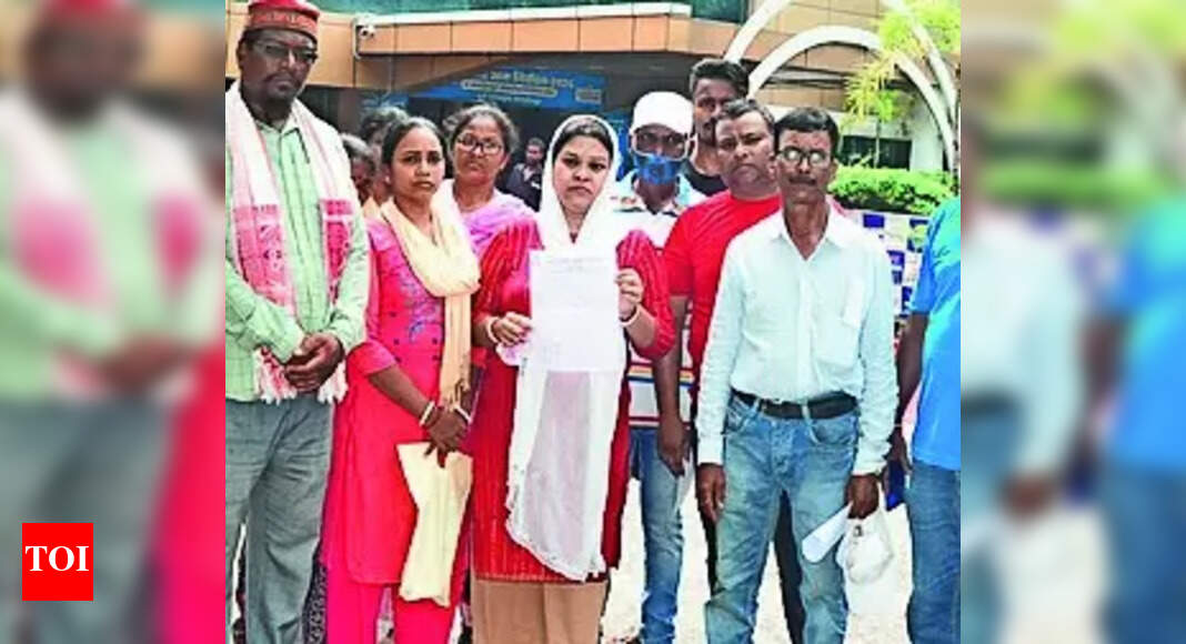 Kartik Munda: Man dies after jumping off building to evade arrest | Ranchi News - Times of India