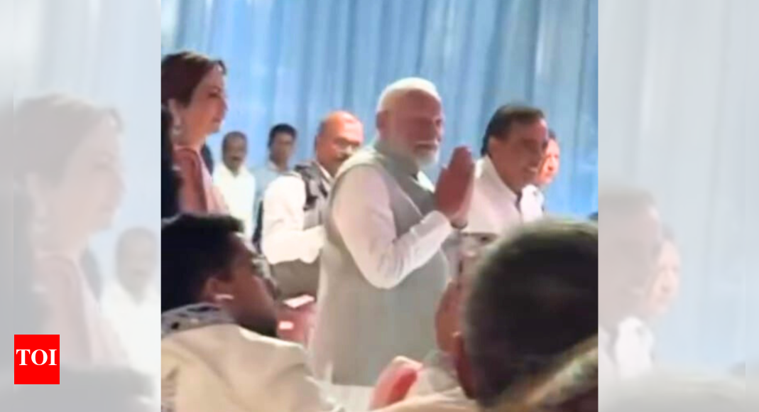 Breaking News Live Updates: PM Narendra Modi arrives at Anant Ambani ...