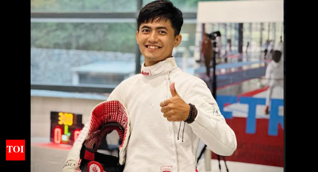 Overcoming a tough season last year, fencer Jetlee bounces back at ...