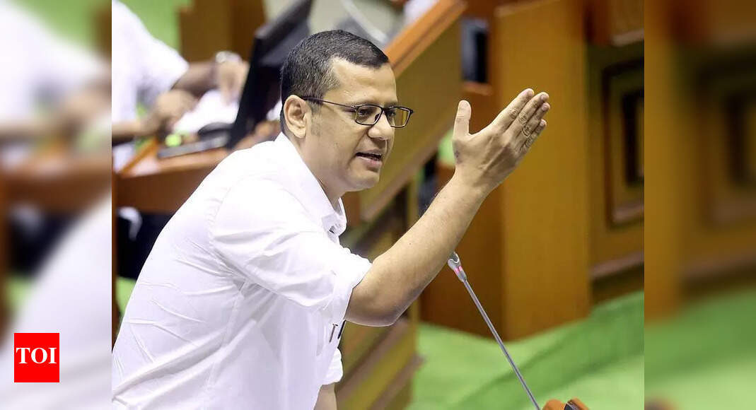 ‘CoP had found solar ferry boat uneconomical’ | Goa News - Times of India