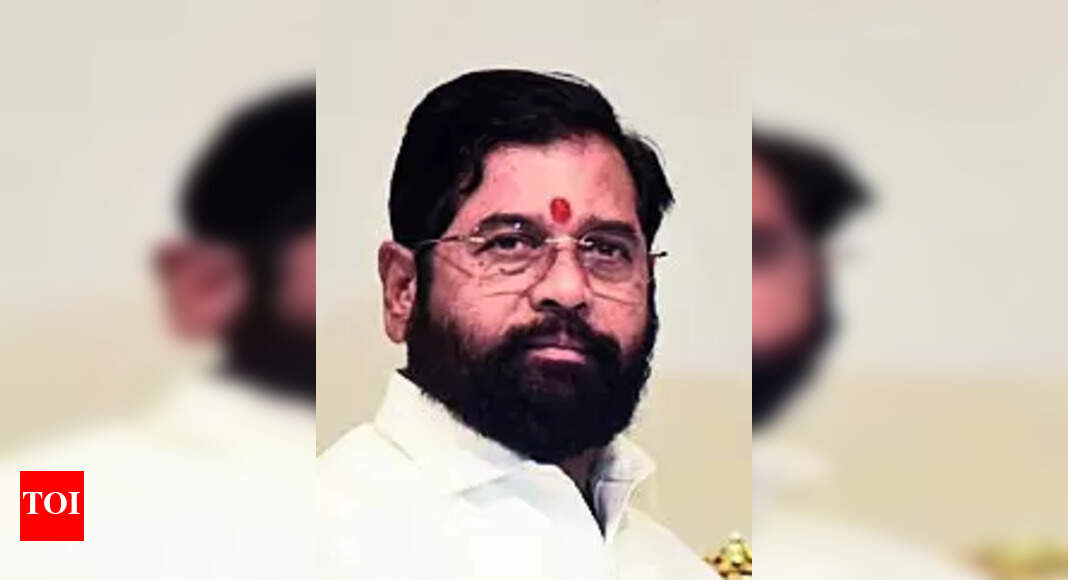 Opposition Parties: Opposition Criticizes Maharashtra CM for Political ... Opposition Parties: Opposition Criticizes Maharashtra CM for Political ...