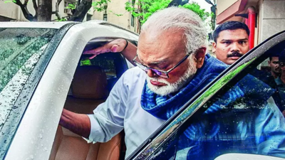 Sharad Pawar: Chhagan Bhujbal denies rumors of leaving NCP after meeting Sharad Pawar | Mumbai ...