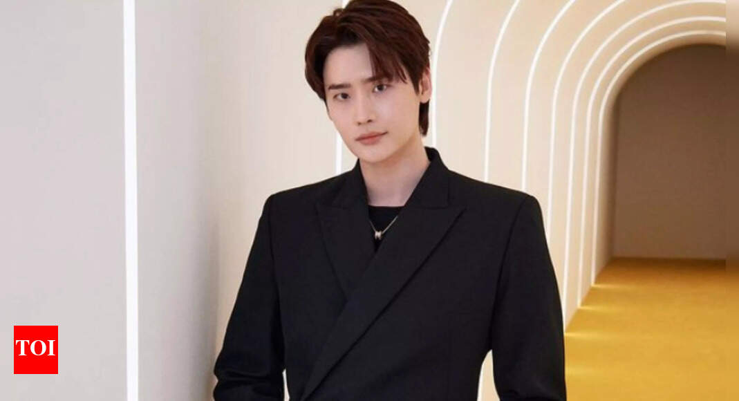 Lee Jong Suk reflects on recent Paris trip and future acting projects - Times of India