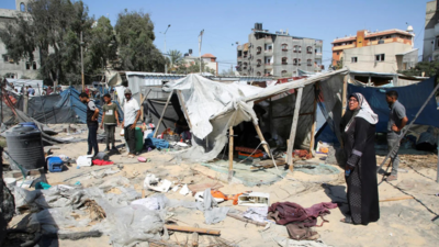 Waste crisis deepens misery in Gaza as war rages - The Times of India