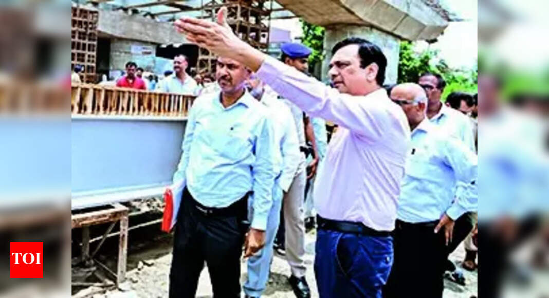 ECR GM Inspects: ECR GM Inspects Development Work on East Central ...