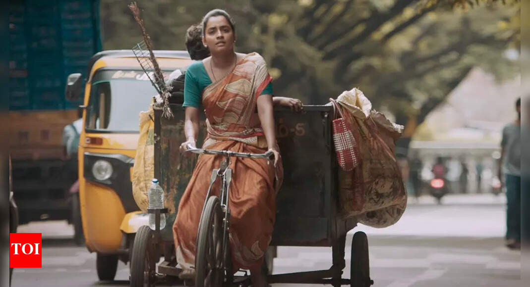 Abarnathi's 'Narkarappor' teaser | Tamil Movie News - Times of India