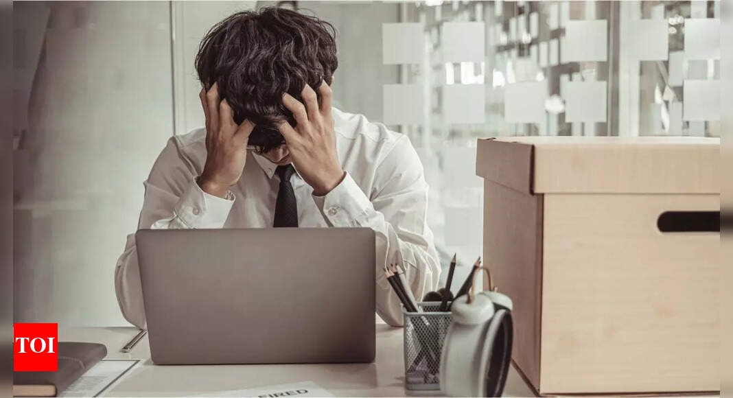 Long Working Hours Effects: What happens to your body and mind when you ...