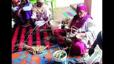 Moonj Craft: Sangam city's Moonj Craft Receives GI Tag for Export ...