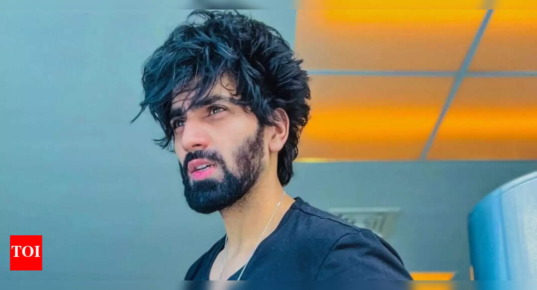 Laqshay Kapoor Teams Up with Akanksha Puri for His Next Music Video ...