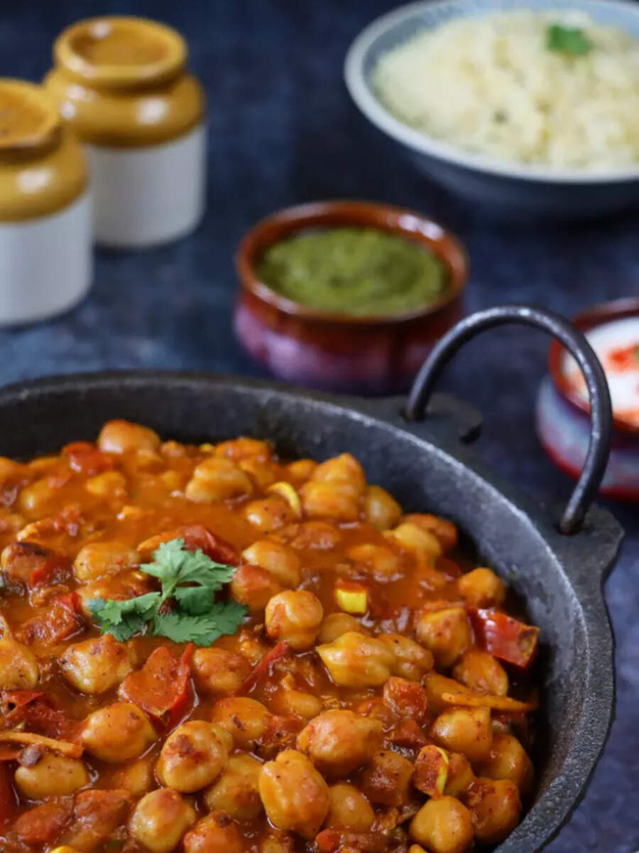 How to make Lahori Chikkar Cholay at home | Times of India