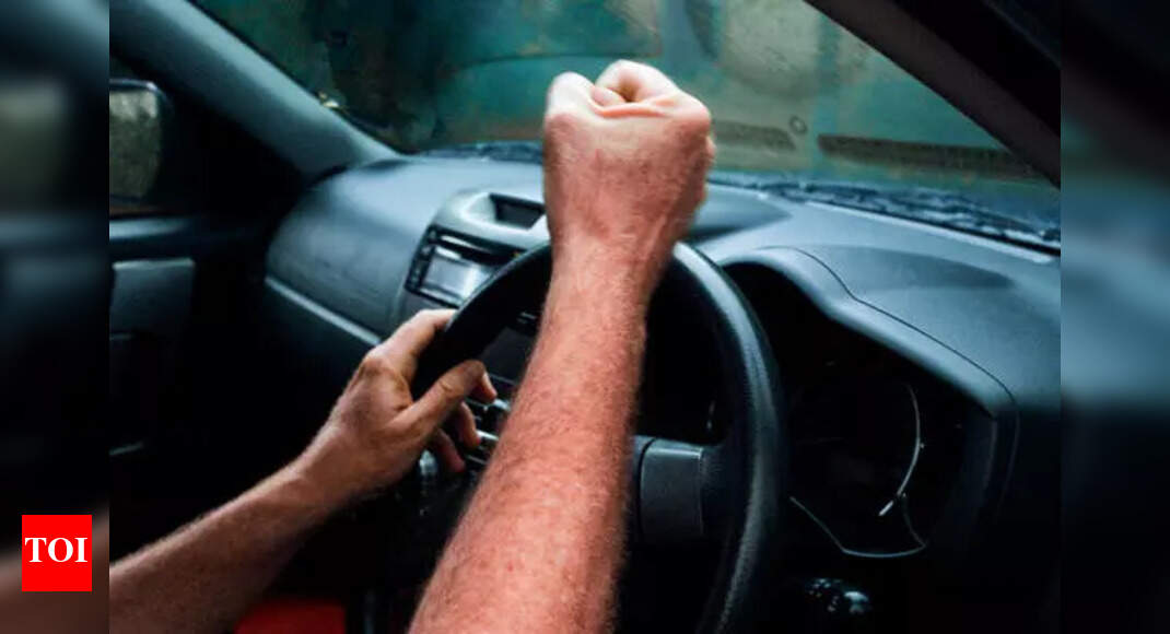 Pune woman with 2 kids on scooter punched in face, left bleeding in ...