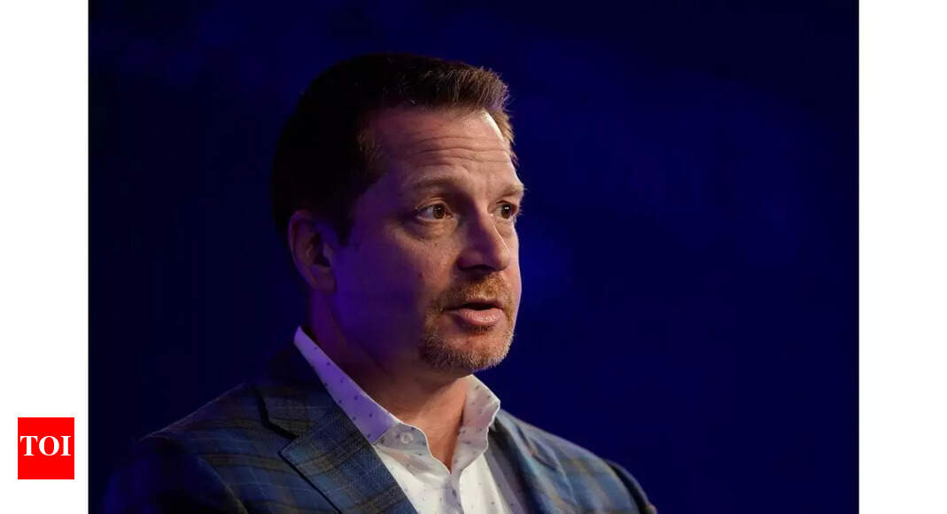 CrowdStrike CEO is also linked to this software update that brought ...