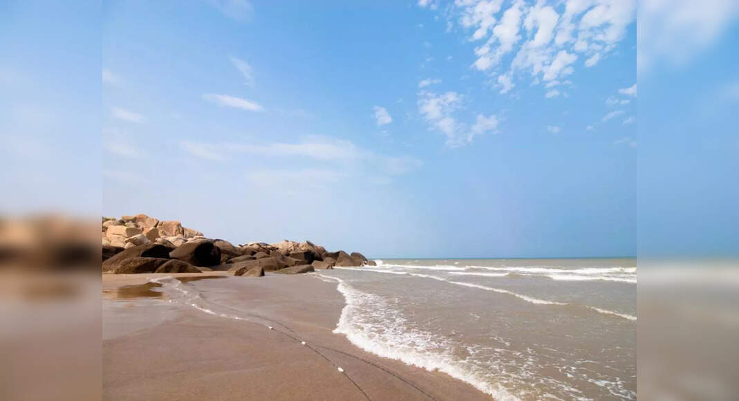 5 not-so-famous beaches of Gujarat worth visiting | TimesTravel