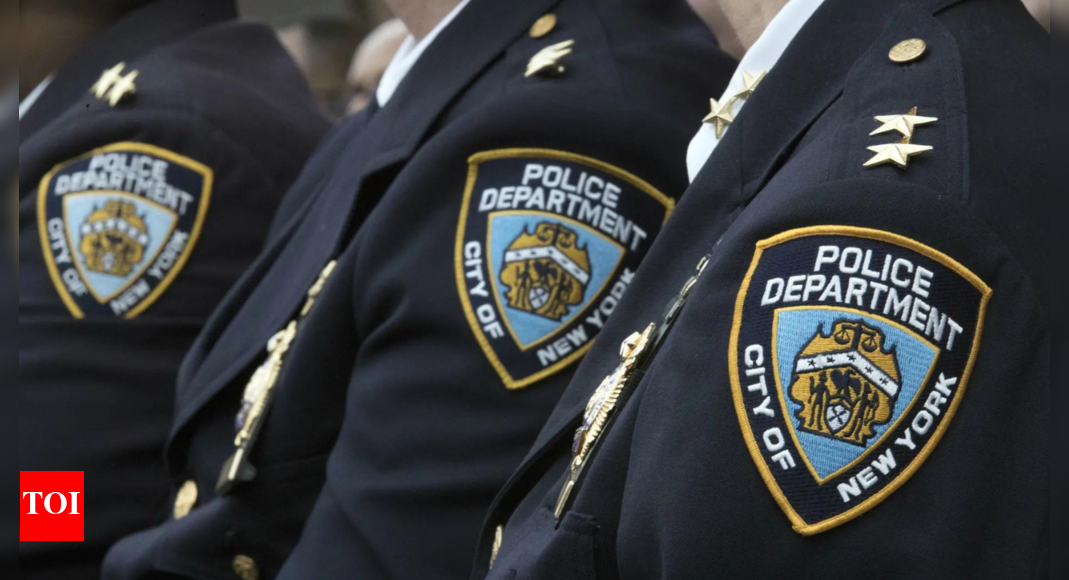 Watchdog who criticized New York Police Department's handling of ...