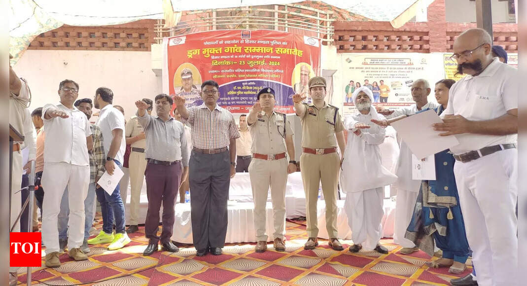 Hisar range ADGP honors 30 villages in jind with 'Drug-Free Village ...