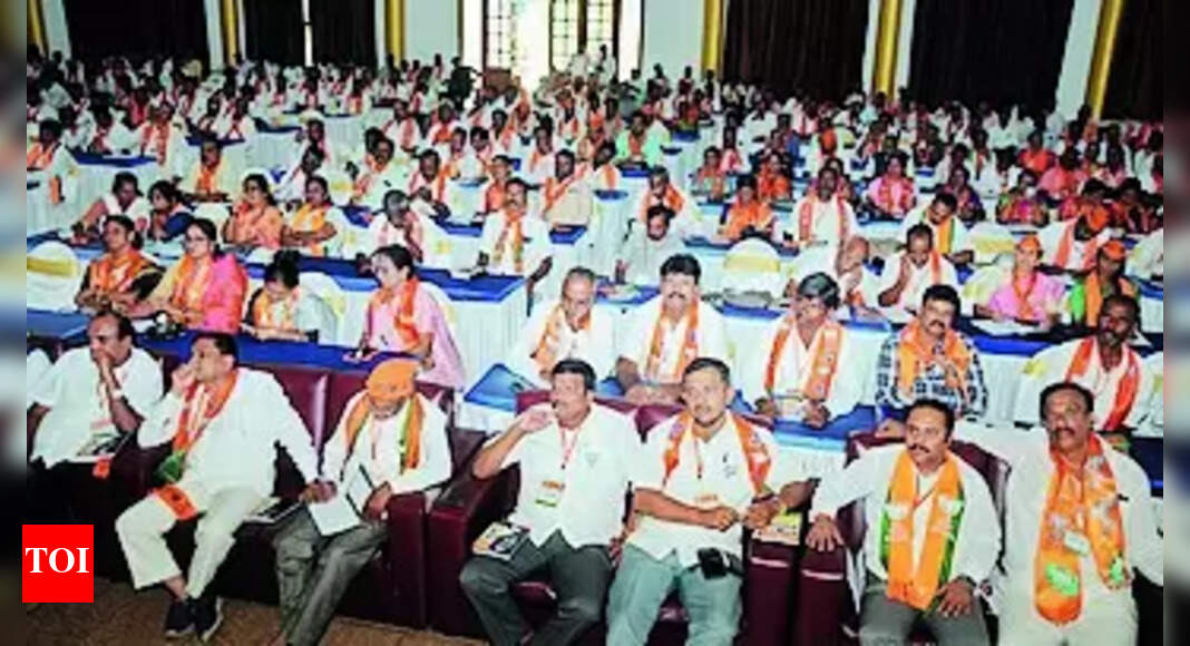 BJP workers urged to win more seats in ZP, TP elections | Mysuru News ...