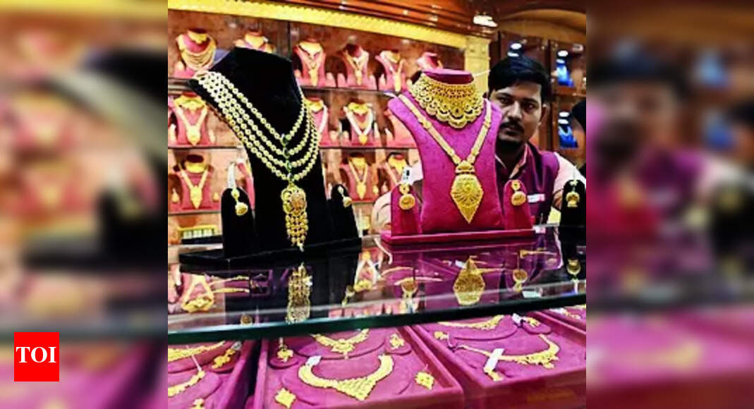 Customs Duty On Gold: Customs duty on gold and silver slashed for ...