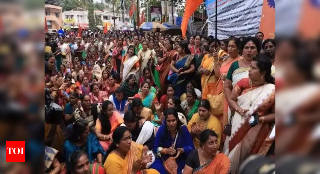 Mukhya Mantri Majhi Ladki Bahin Yojana: Over 1 Crore Women Apply for Stipend Scheme in ...