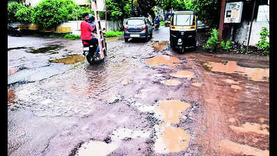 Nashik City Roads: Potholes resurface on Nashik city roads after incessant rainfall | Nashik ...