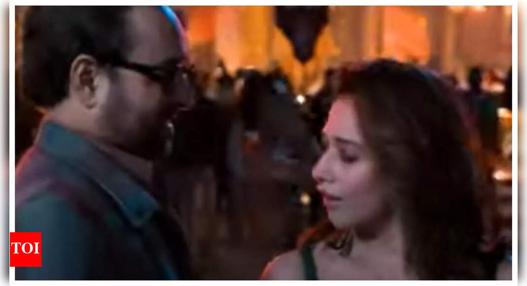 'Stree 2': Tamannaah Bhatia's dance number 'Aaj Ki Raat' leaves fans ...