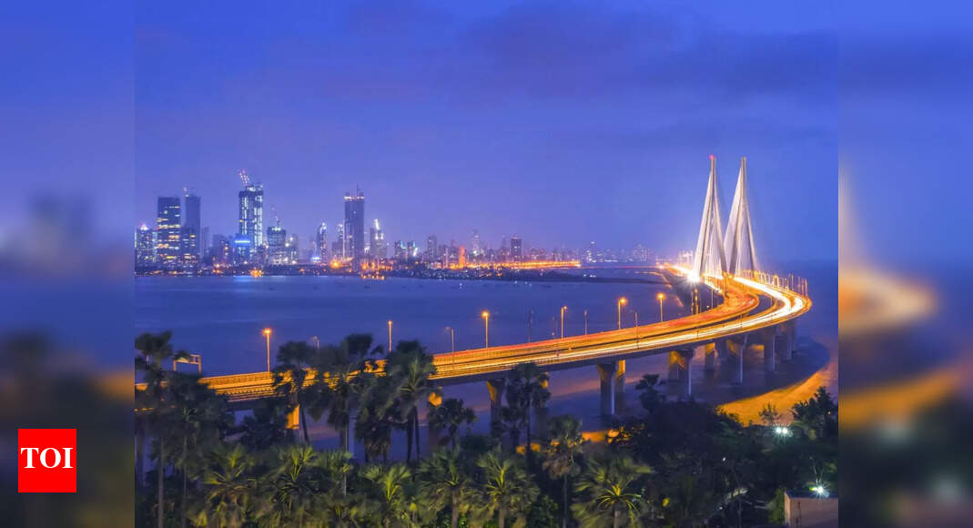 Luxury triplex in Bandra sold for 172 crore | Mumbai News - Times of India